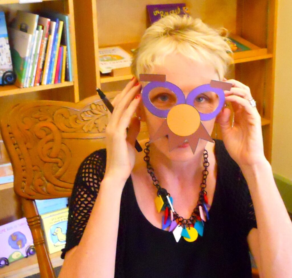 Annette Simon – About – Annette Simon